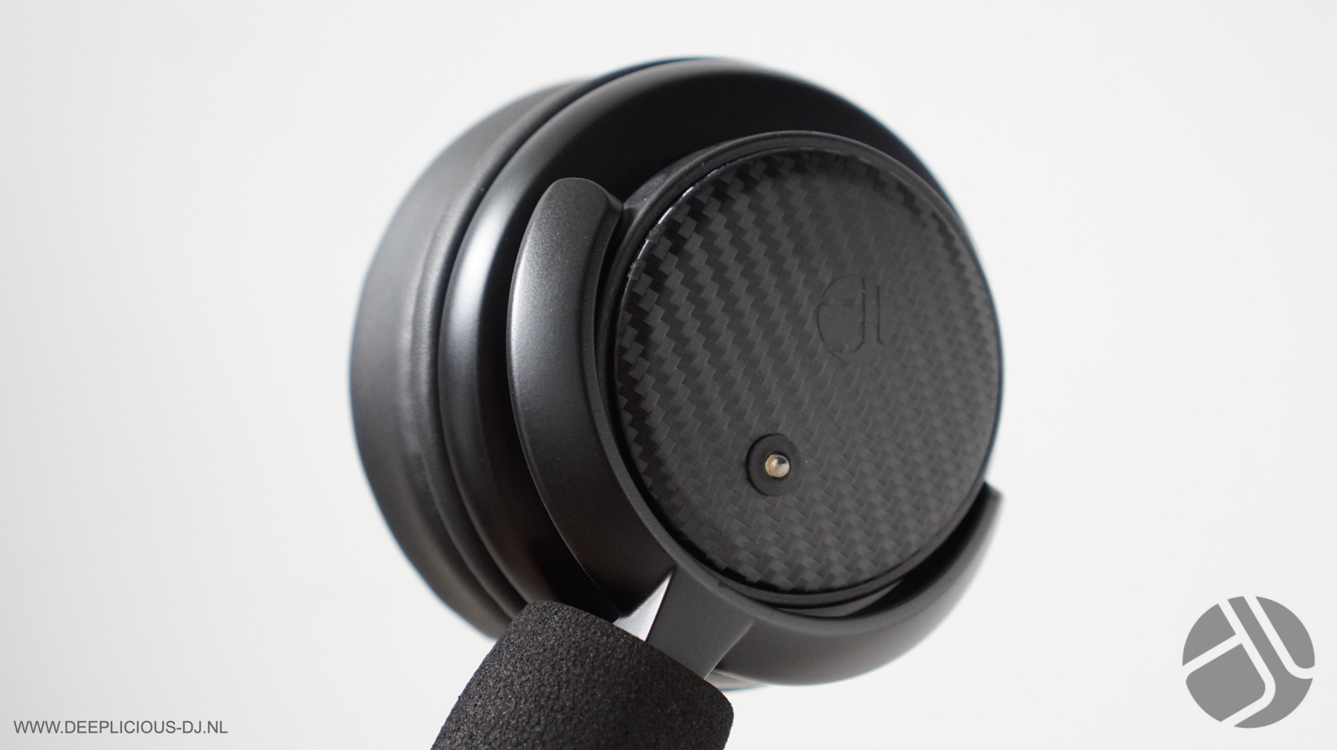 Stickphone DJ lollipop headphones